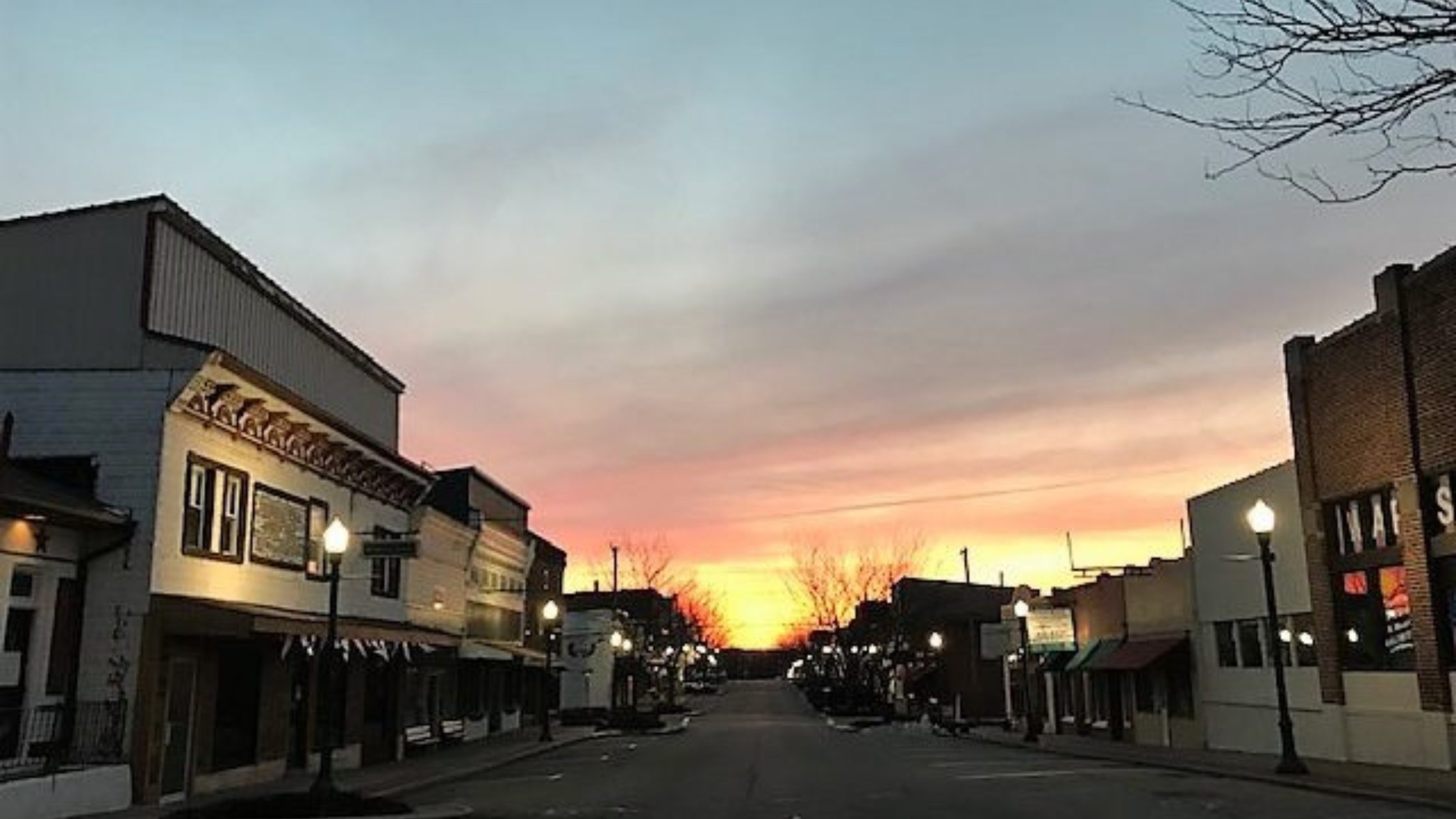 Explore Rural Missouri Attractions In Benton County - Visit Benton Como